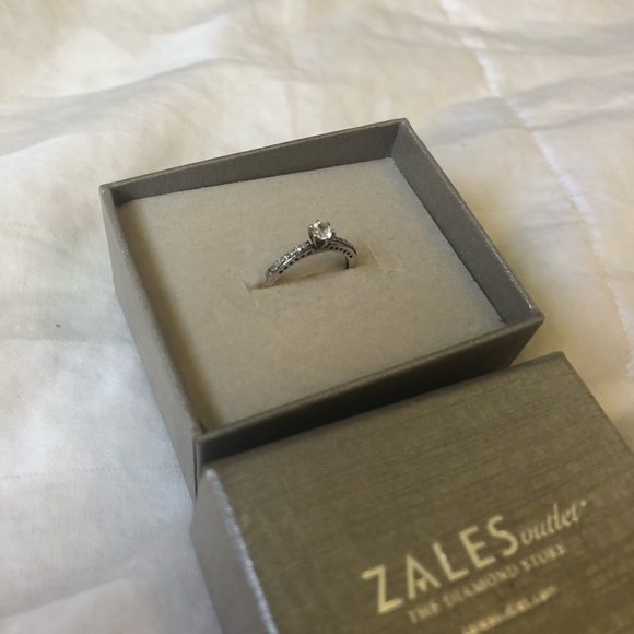 Zales | Jewelry | Zales Ring | Poshmark